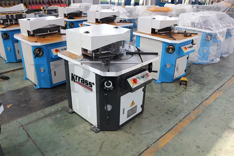 Metal Corner Angle Notching Machine - Hydraulic & Adjustable