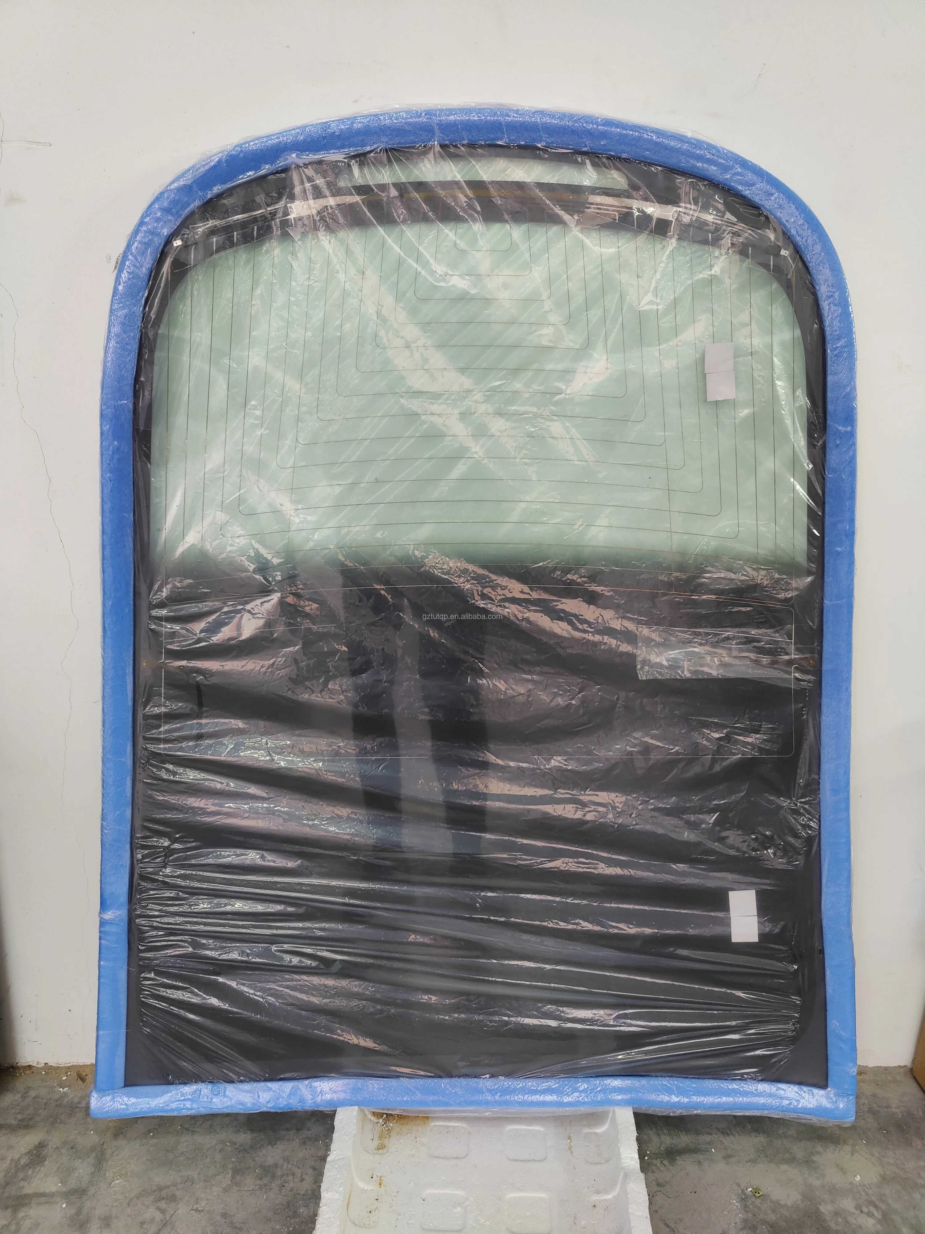 OEM Tesla Model 3 Rear Window Glass 1472925 - Replace/repair