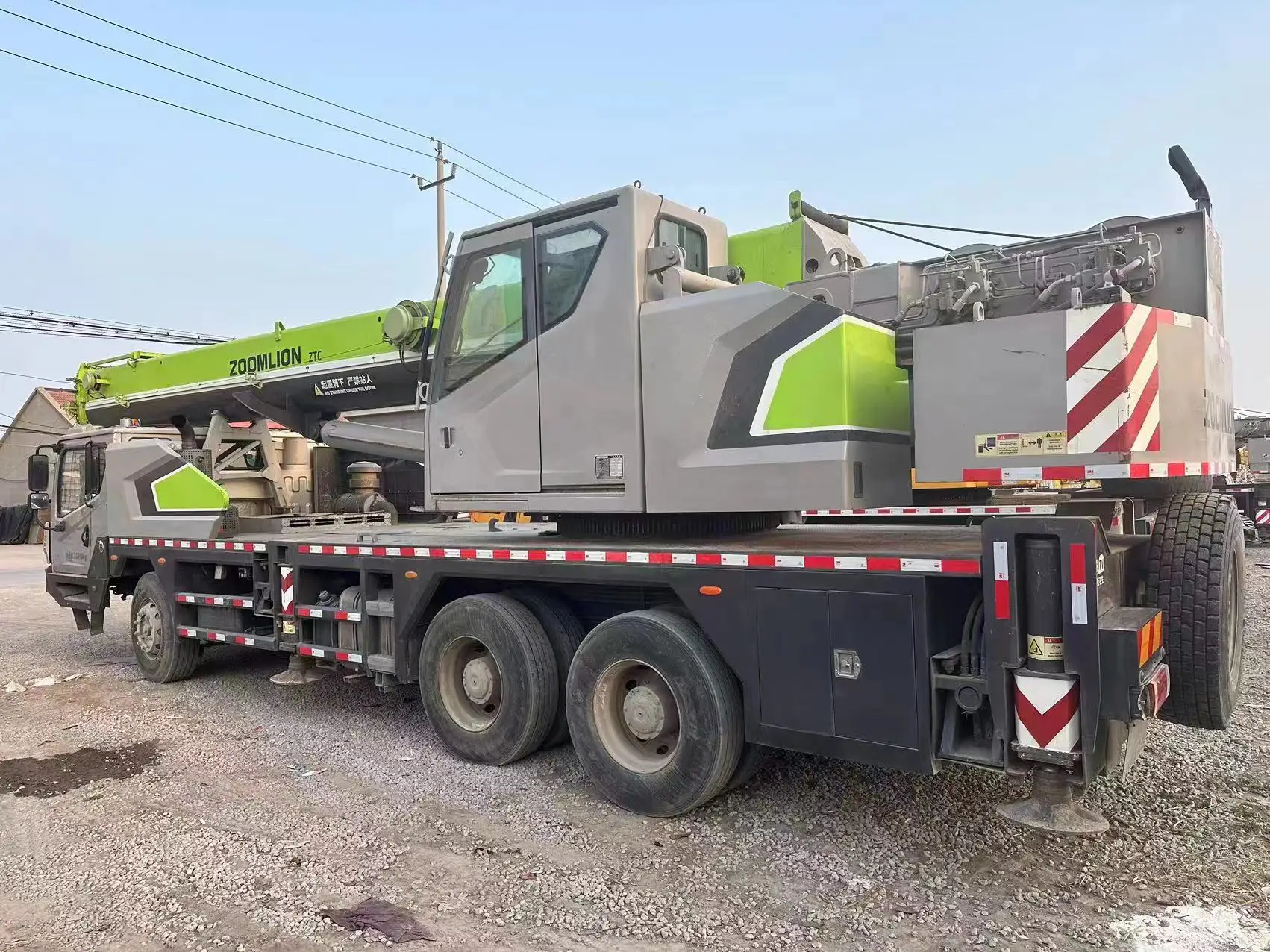 Hot Used 50ton Truck Crane Zoomlion Ztc500a562-2 50 Ton Mobile Crane ...