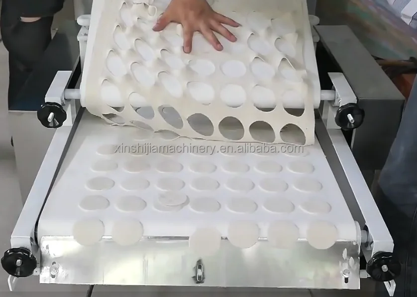 Flat Naan Arabic Pita Bread Chapati Pancake Roti Maker Tortilla Making ...