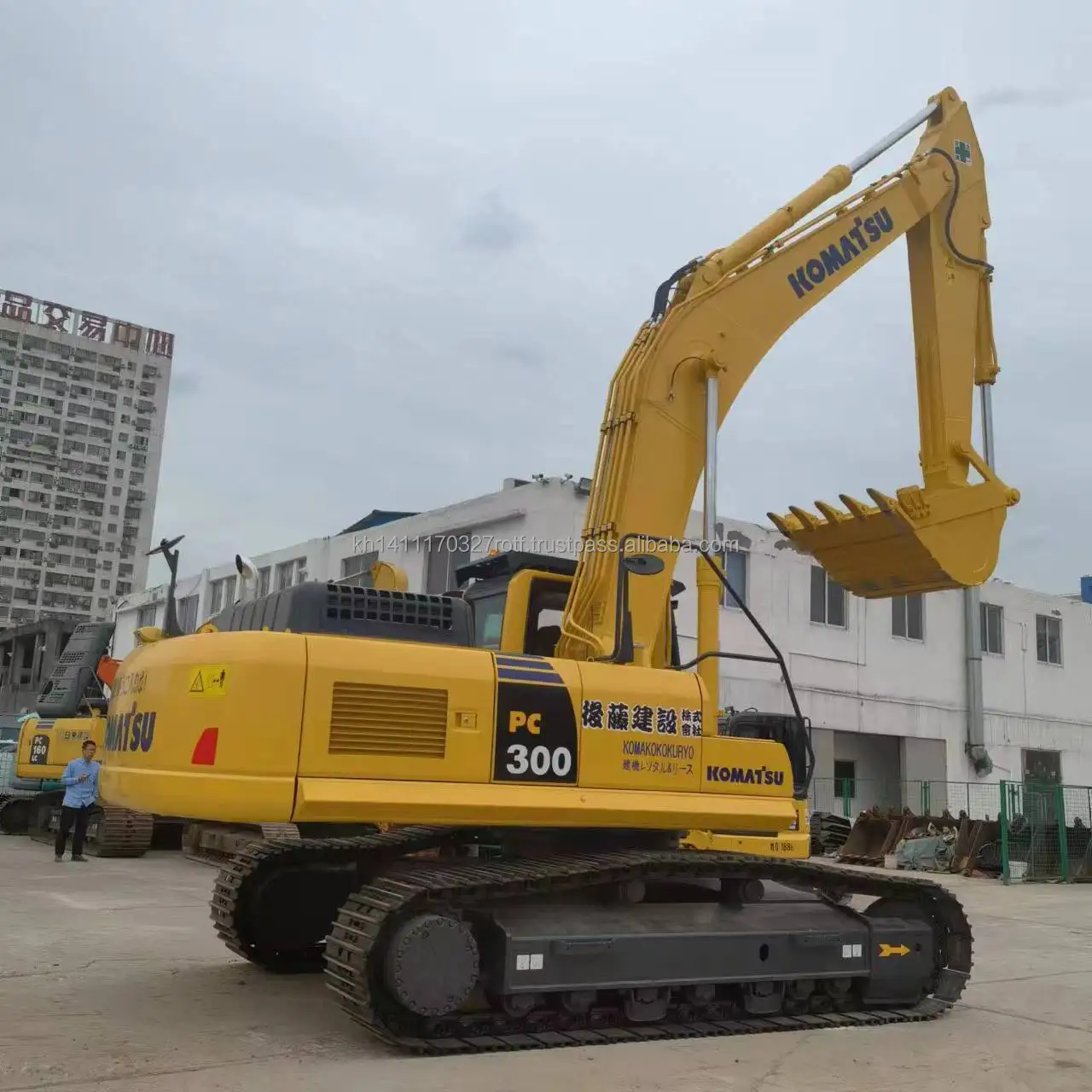 Used Excavator Komatsu Pc300-8 Pc300 With High Quality And Low Price On ...