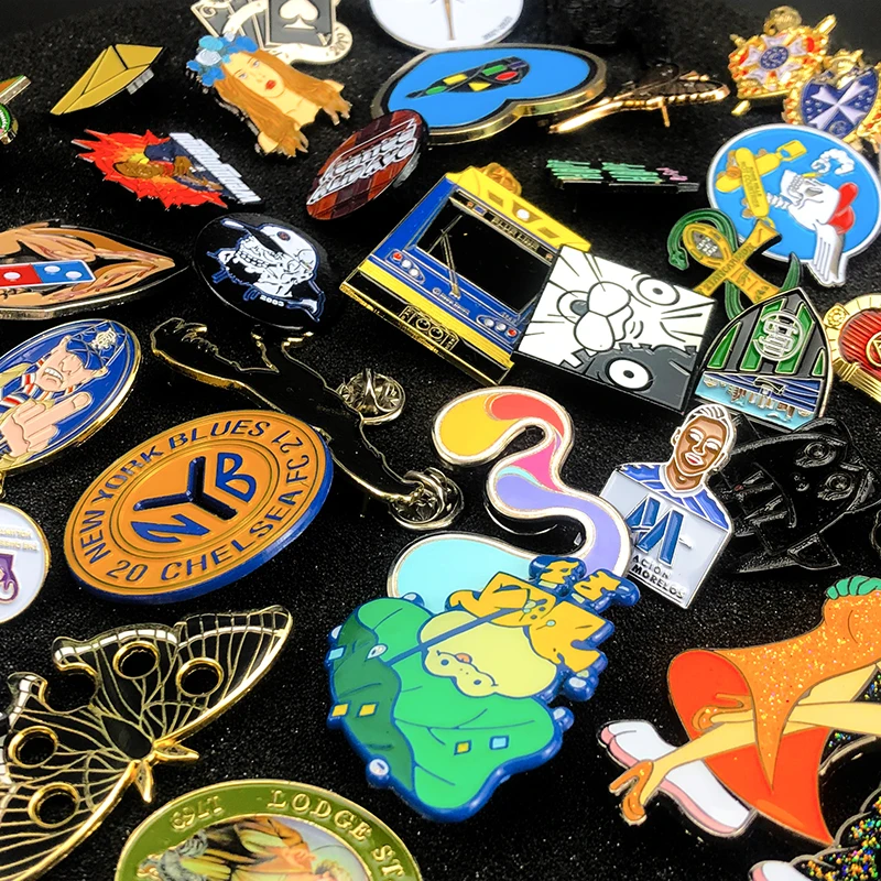 Custom Soft Enamel Glitter Anime Cartoon Lapel Pins