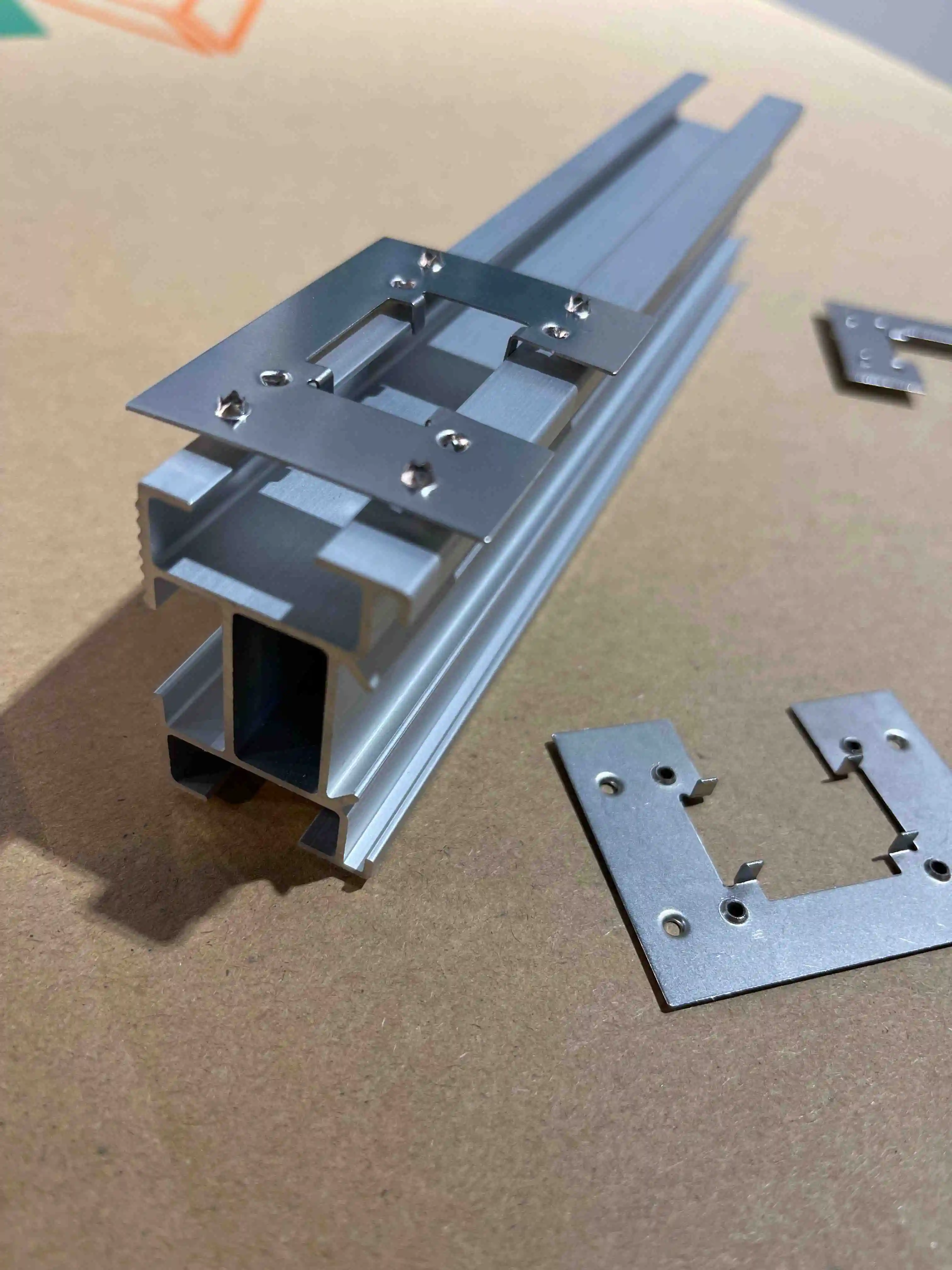 SUS304 Steel Solar Mounting System Grounding Lug Earthing Plate ...
