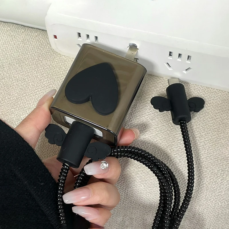 Cute Love Heart Cable Protector - Kawaii USB Charging Head