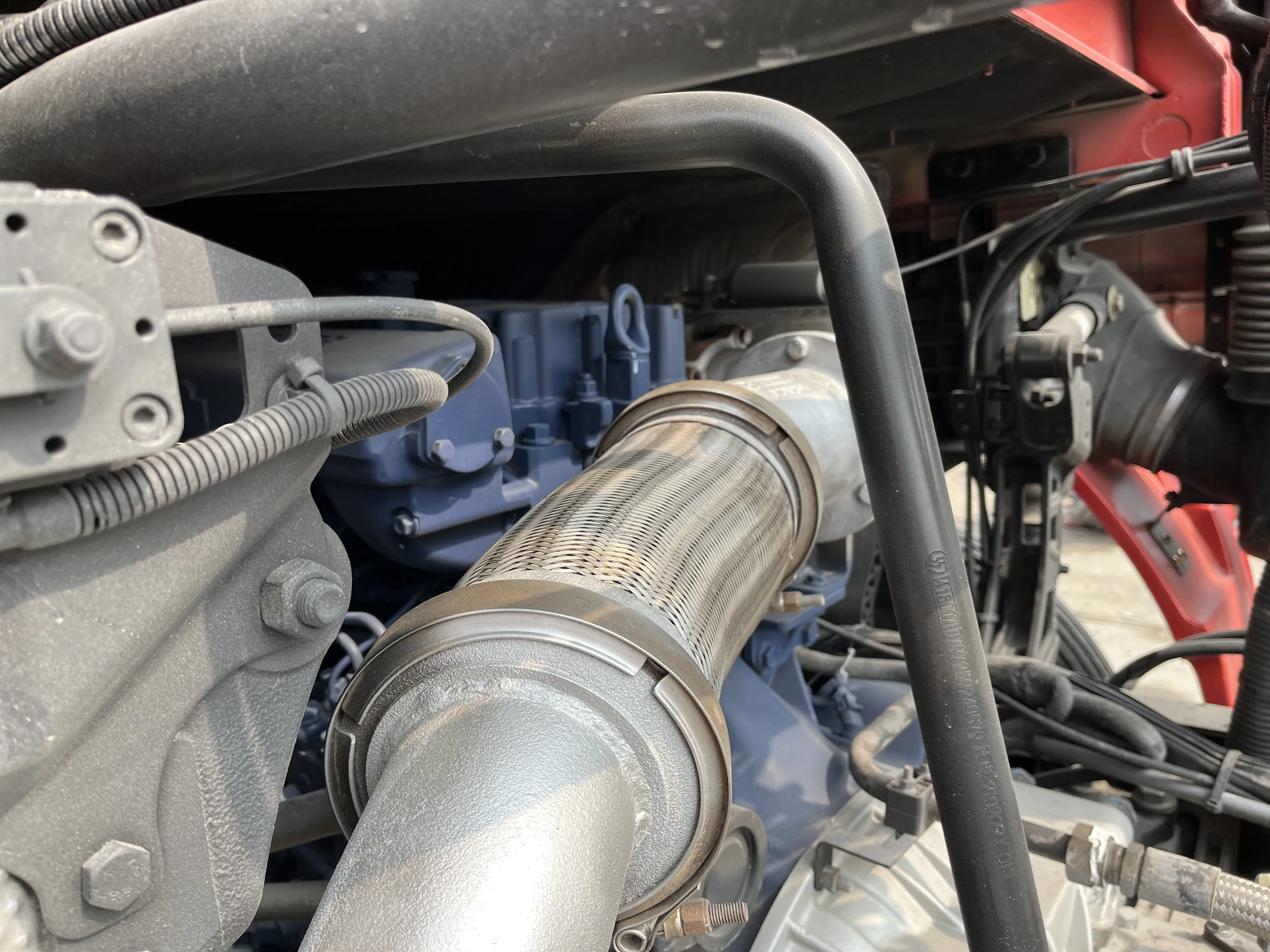 SHACMAN X3000 6x4 with Weichai 460hp Engine - 2022 Tractor