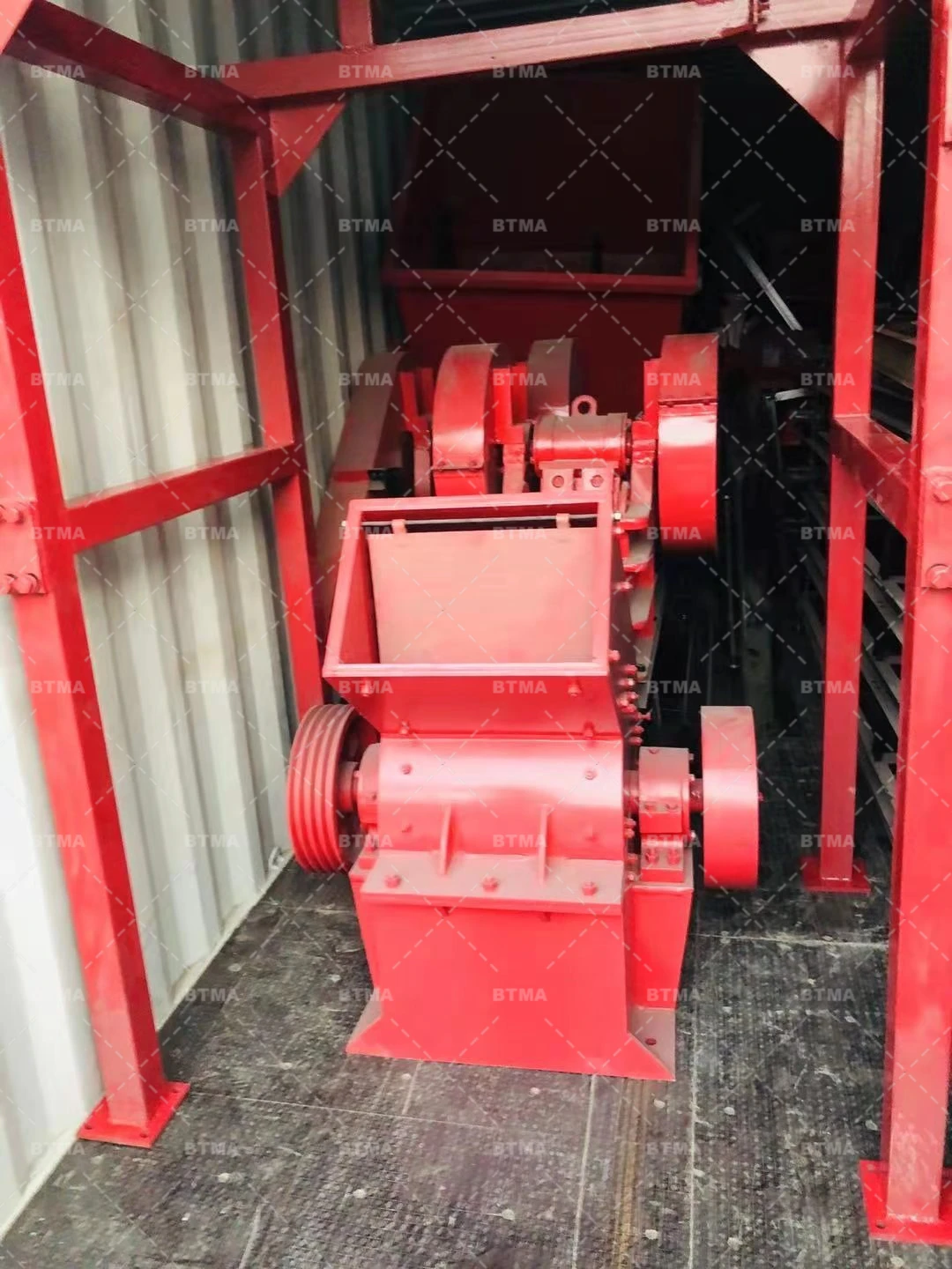 Benteng Stone Gold Ore Hammer Mill Crusher Machine