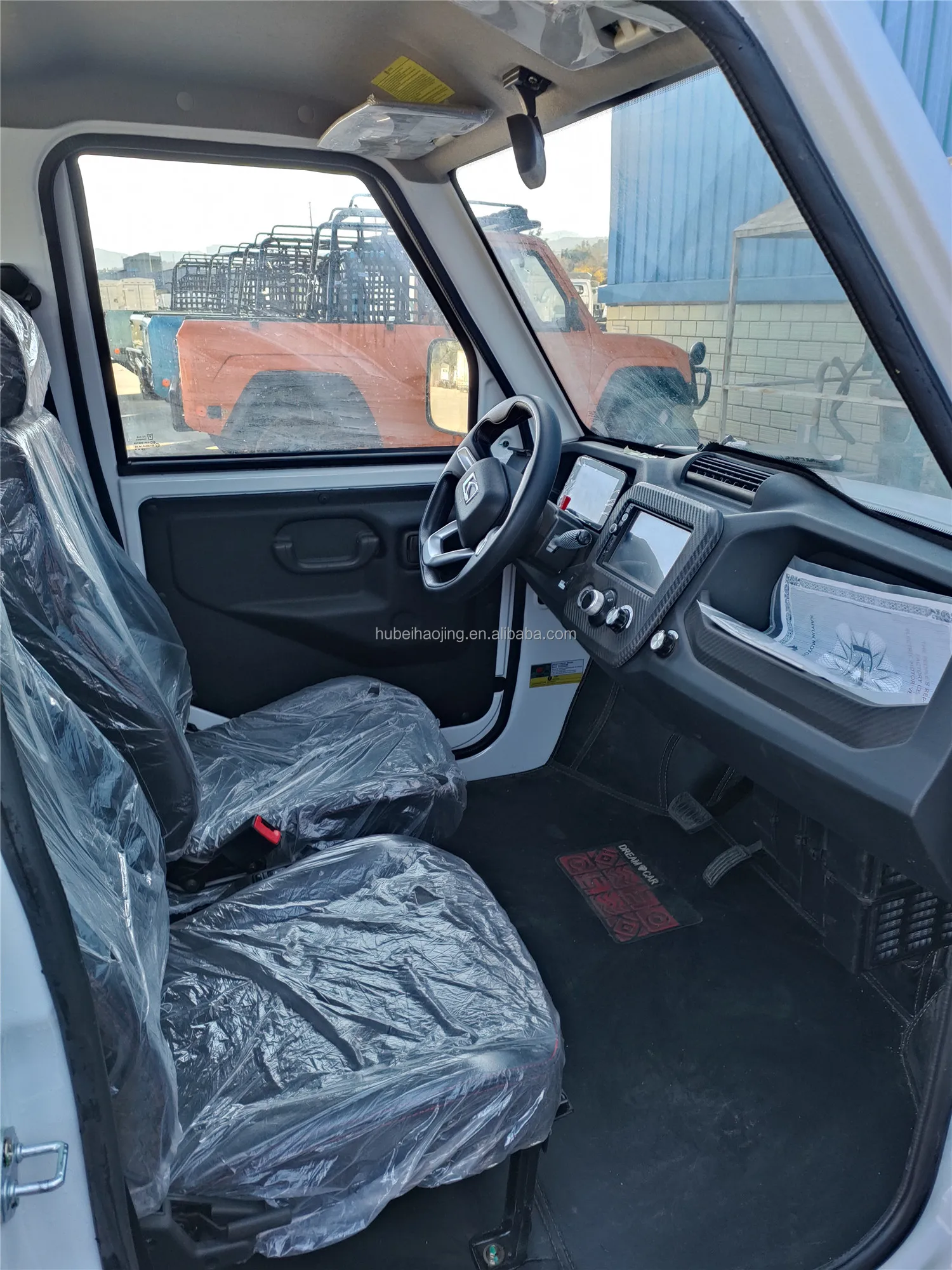 Electric EV LSV Pickups - 4 Door, 4 Seats, 101-200 Km Range