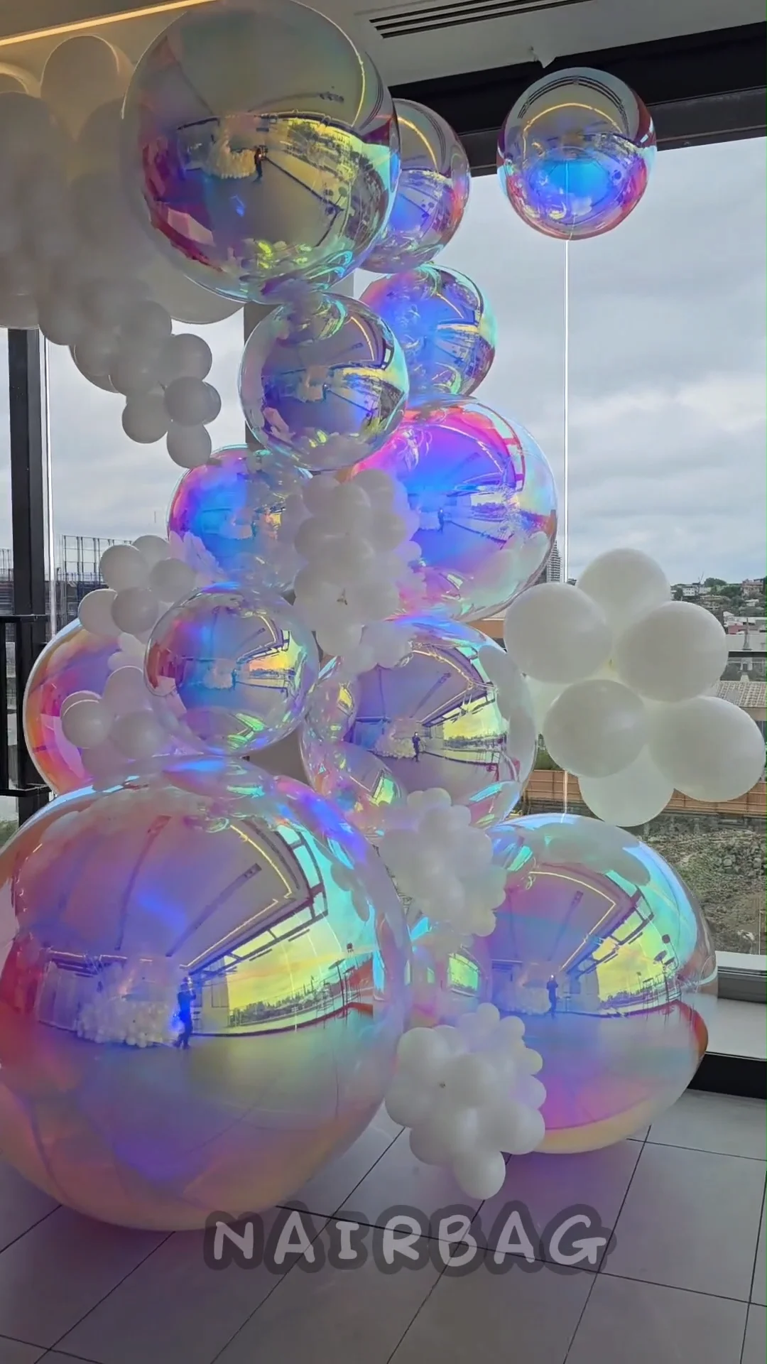 Pvc Iridescent Bubble Ball Inflatable Reflective Rainbow Air-sealed ...