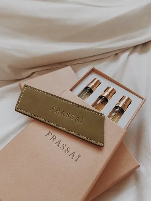 Mini Perfume Vial Sampler Spray Bottle Discovery Kit Box
