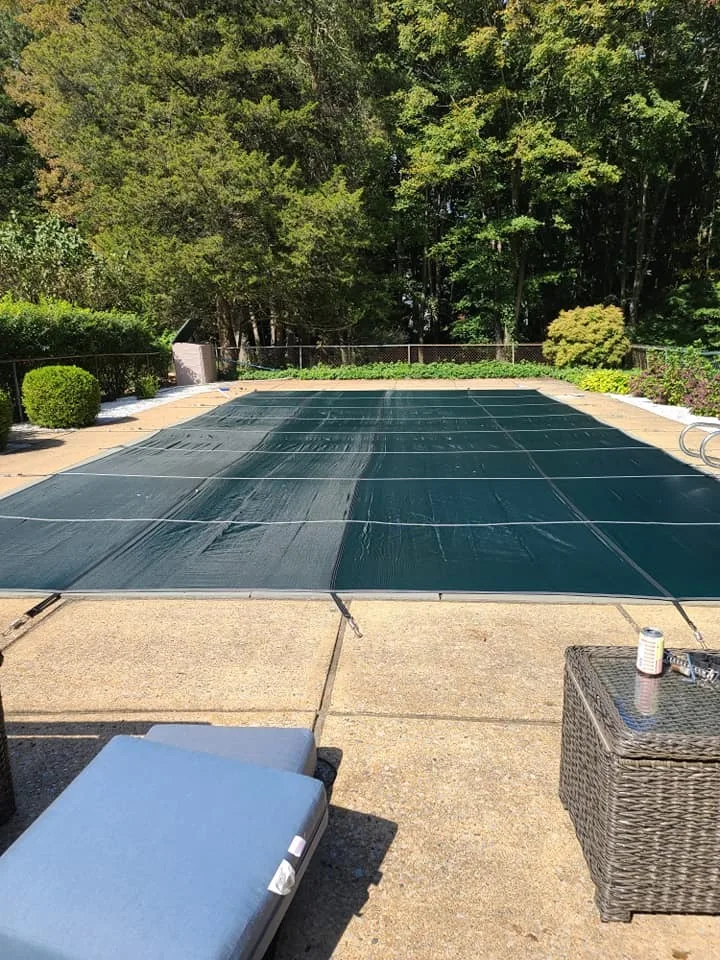 Pool Cover Tool - Retractable Swimming Pool Cover for Thermal Pool