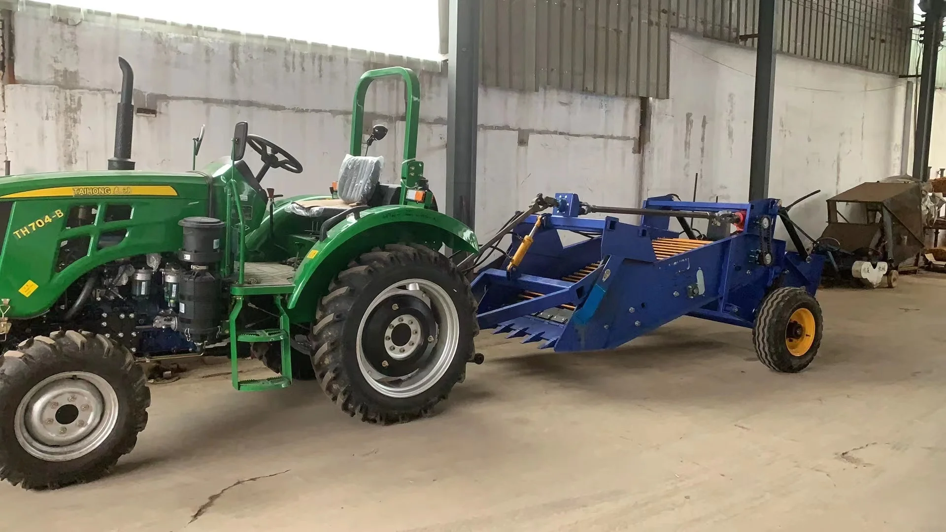 Tractor Mounted Rock Picker Stone Picking Machine for Wasteland Farm ...