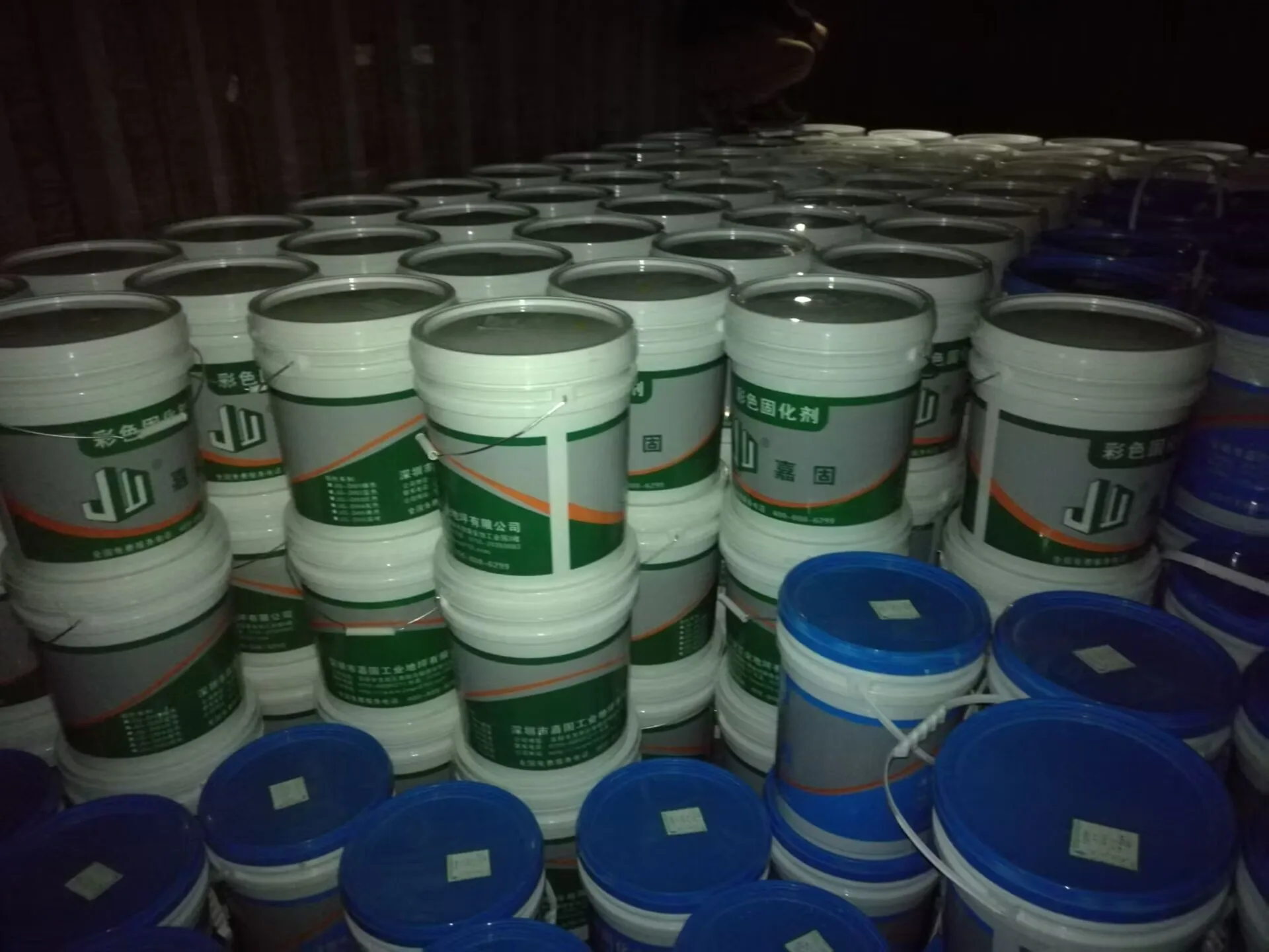 Advanced Concrete Floor Hardener - Lithium Silicate Penetrant