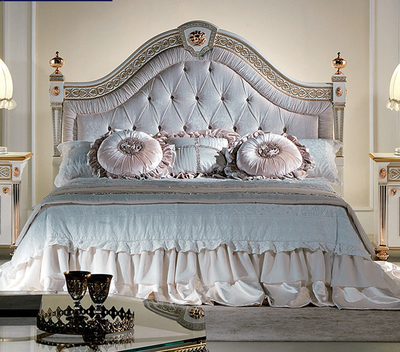 European style solid wood carved bed French fabric soft bed 1.8m ...