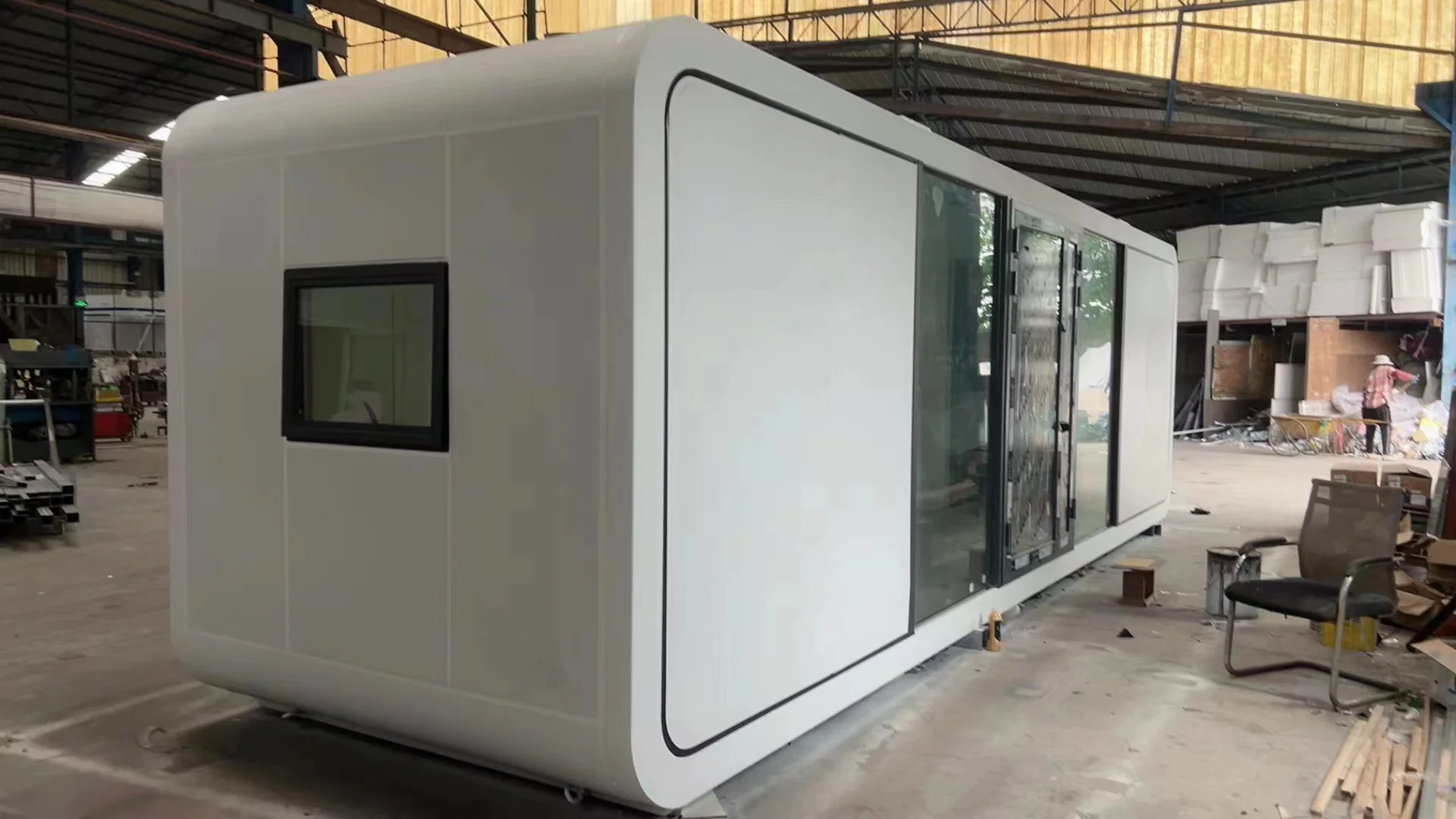 Luxury 20ft/40ft Prefab House Modulat Tiny Homes Steel Container Apple ...