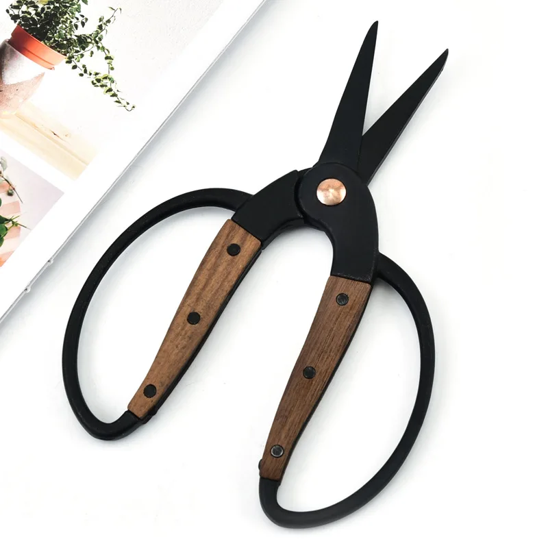 Garden Scissors Wood Handle Stainless Steel Garden Tool - Buy Garden ...