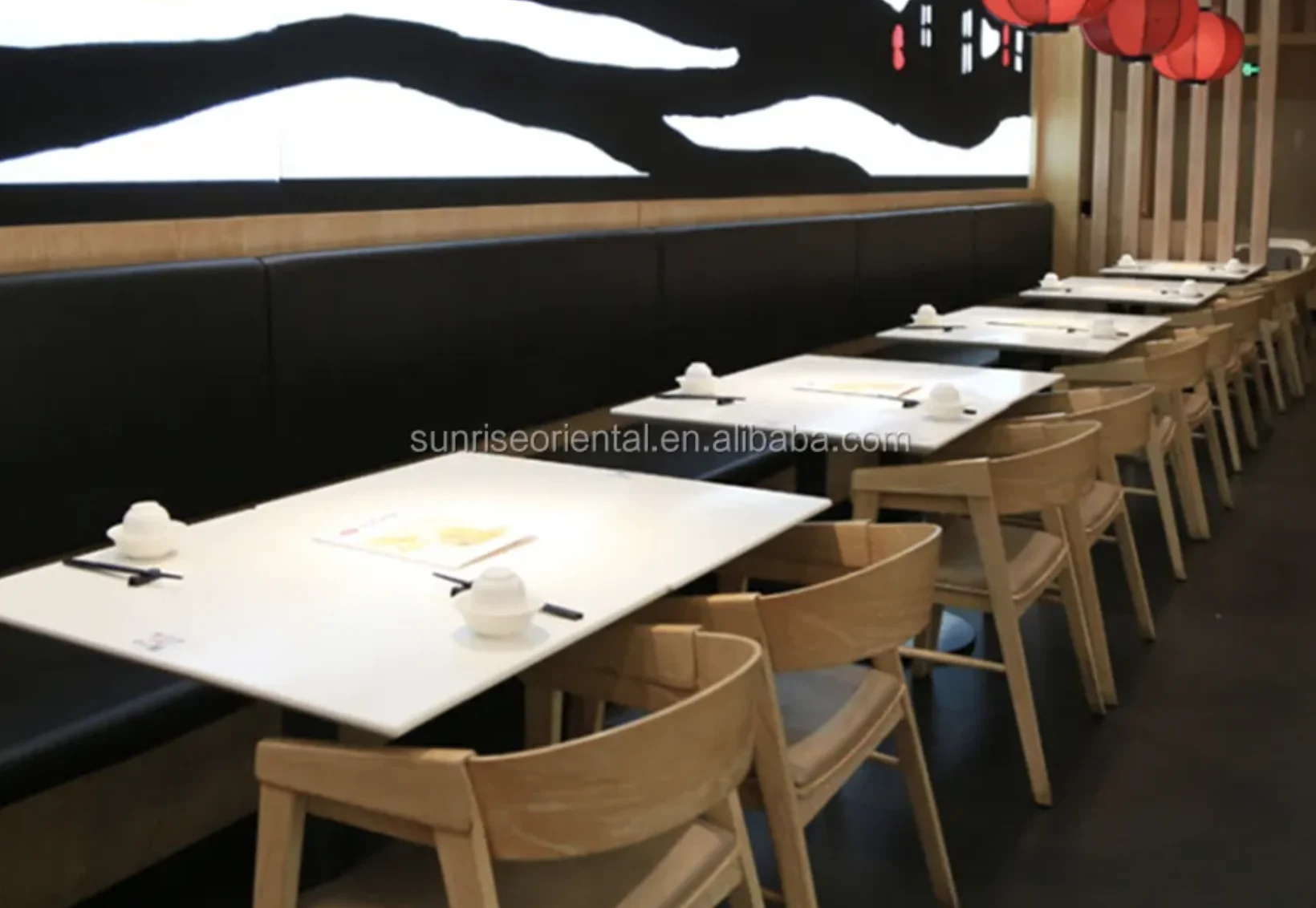 Fast Food Tables - Stylish & Functional Restaurant Furniture