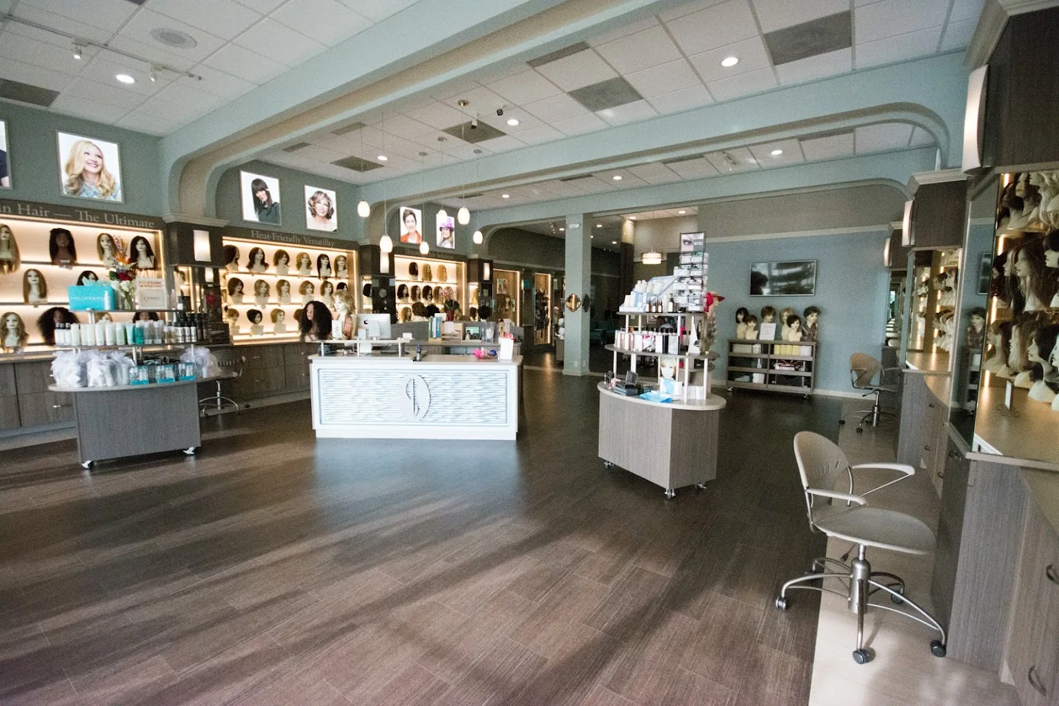 Optimize Wig Shop Display with Customized Retail Layout