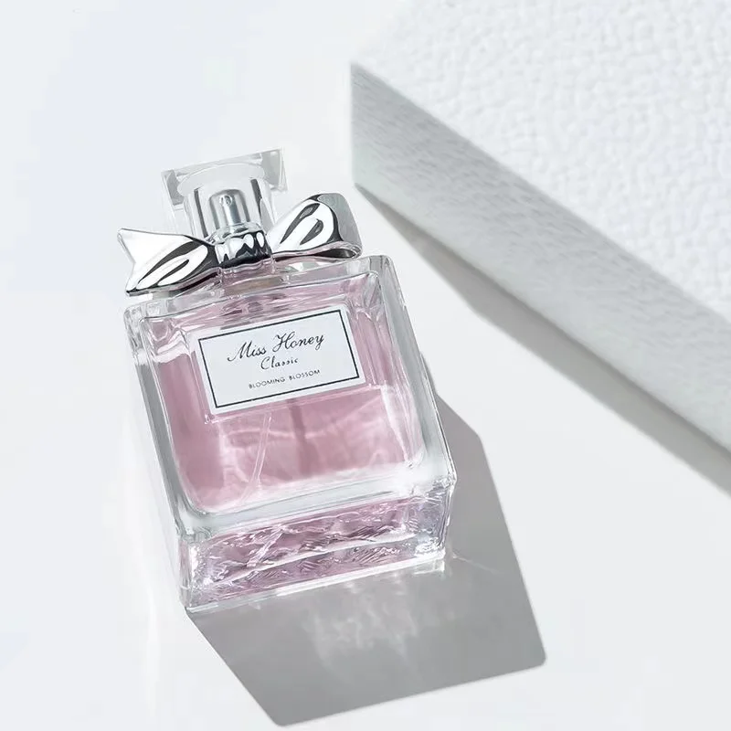 Deluxe Recyclable Bow 30ml 50ml 100ml Glass Perfume Bottle With Pump ...