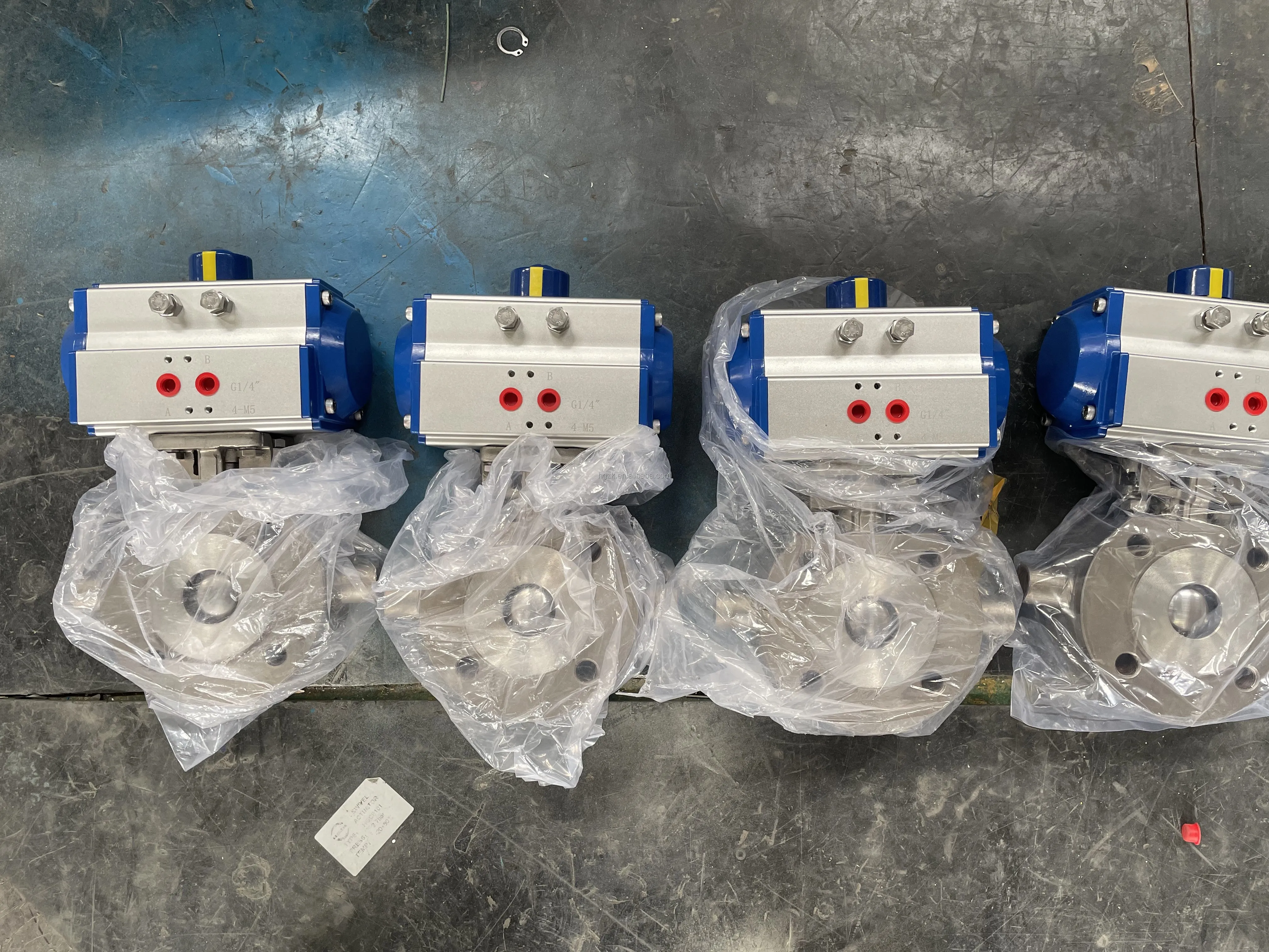 Pneumatic Ss304 Steel Ball Butterfly Valve - Actuator Control
