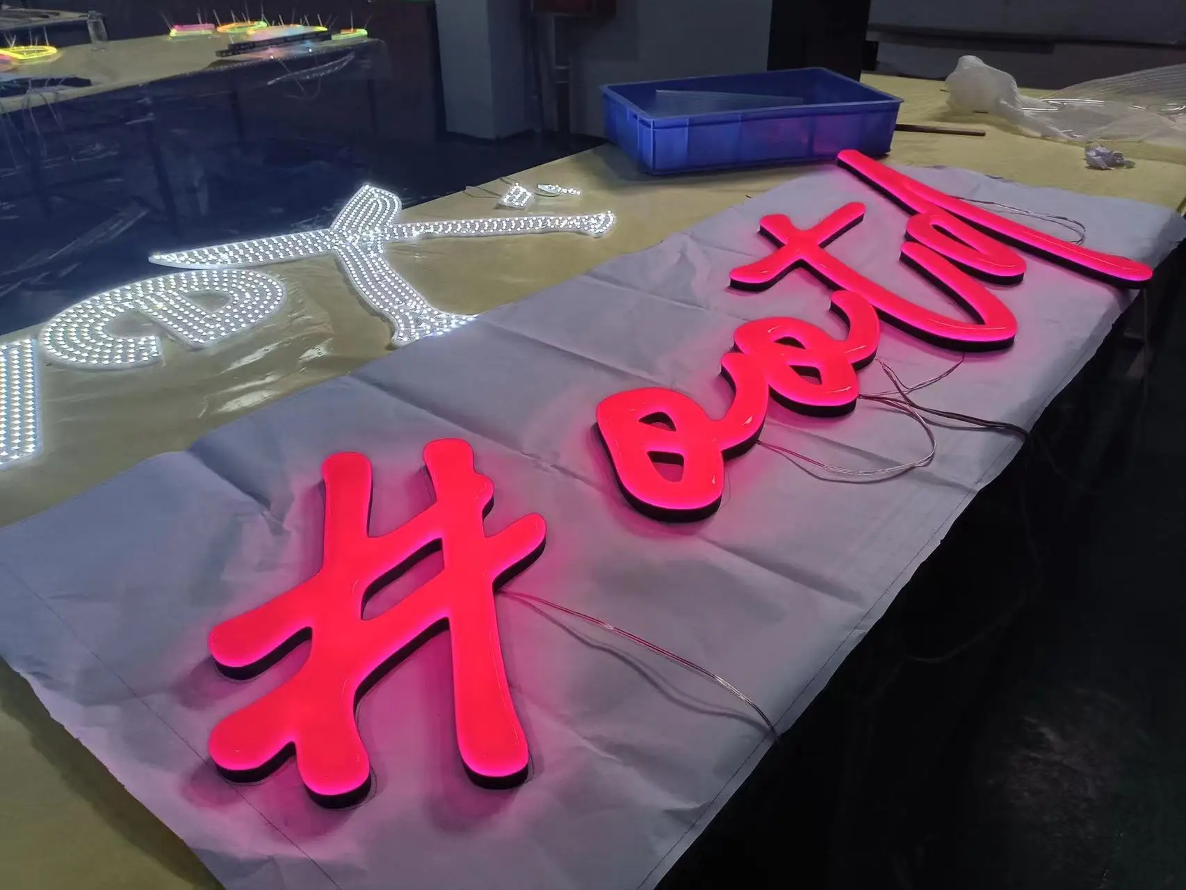 Company Introduction Letter 3d Letter Full Led Acrylic 3d Letter Sign ...