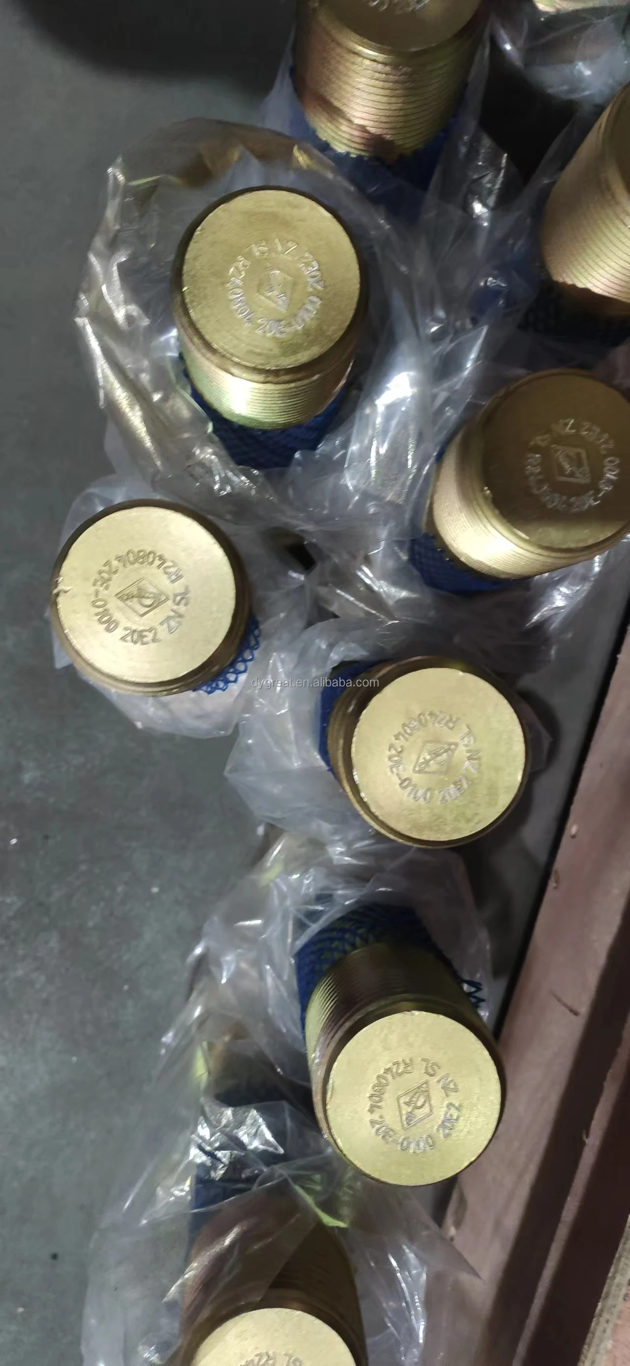 API 20E Bolts and Nuts - High Performance Oilfield Fasteners