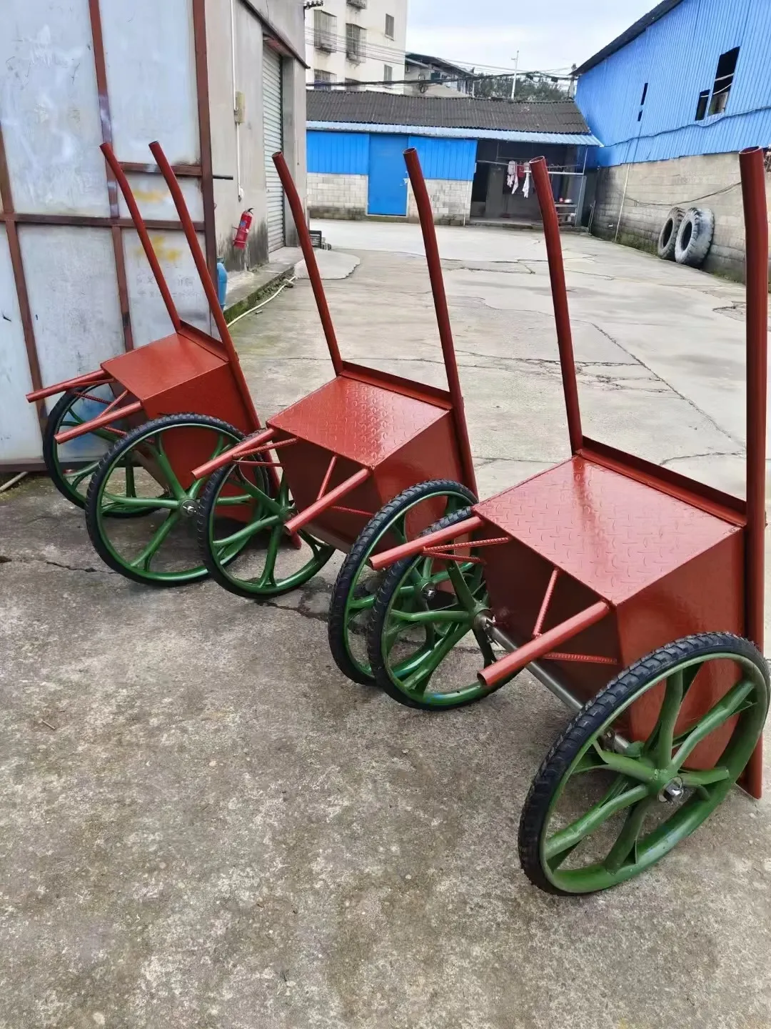 Two-Wheeled Construction Handcart Gray Bucket Labor Trolley for ...