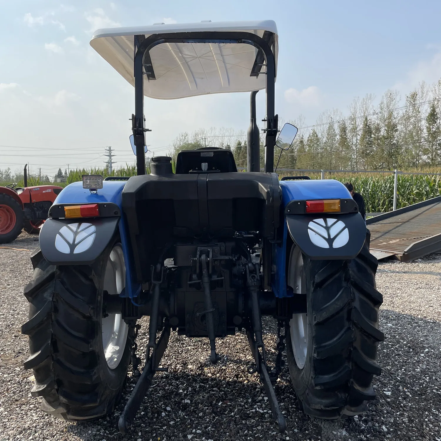 Used/second Hand Tractor 4x4wd New Holland With Loader and Farming ...