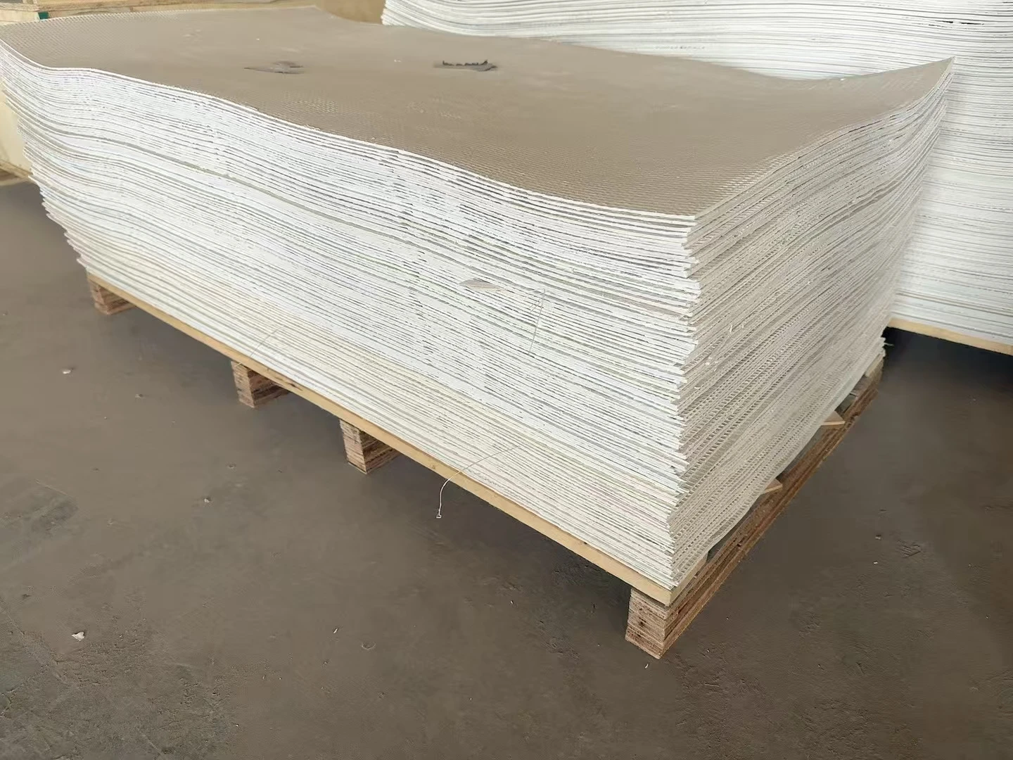 Modern Ultra-Thin Flexible Soft Porcelain Advanced Bendable Cave Stone ...