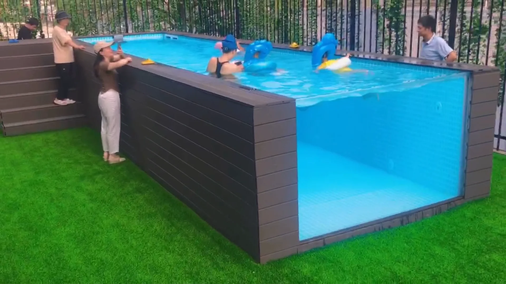 Freestanding Container Clear Acrylic Glass Prefabricated Swimming Pool ...