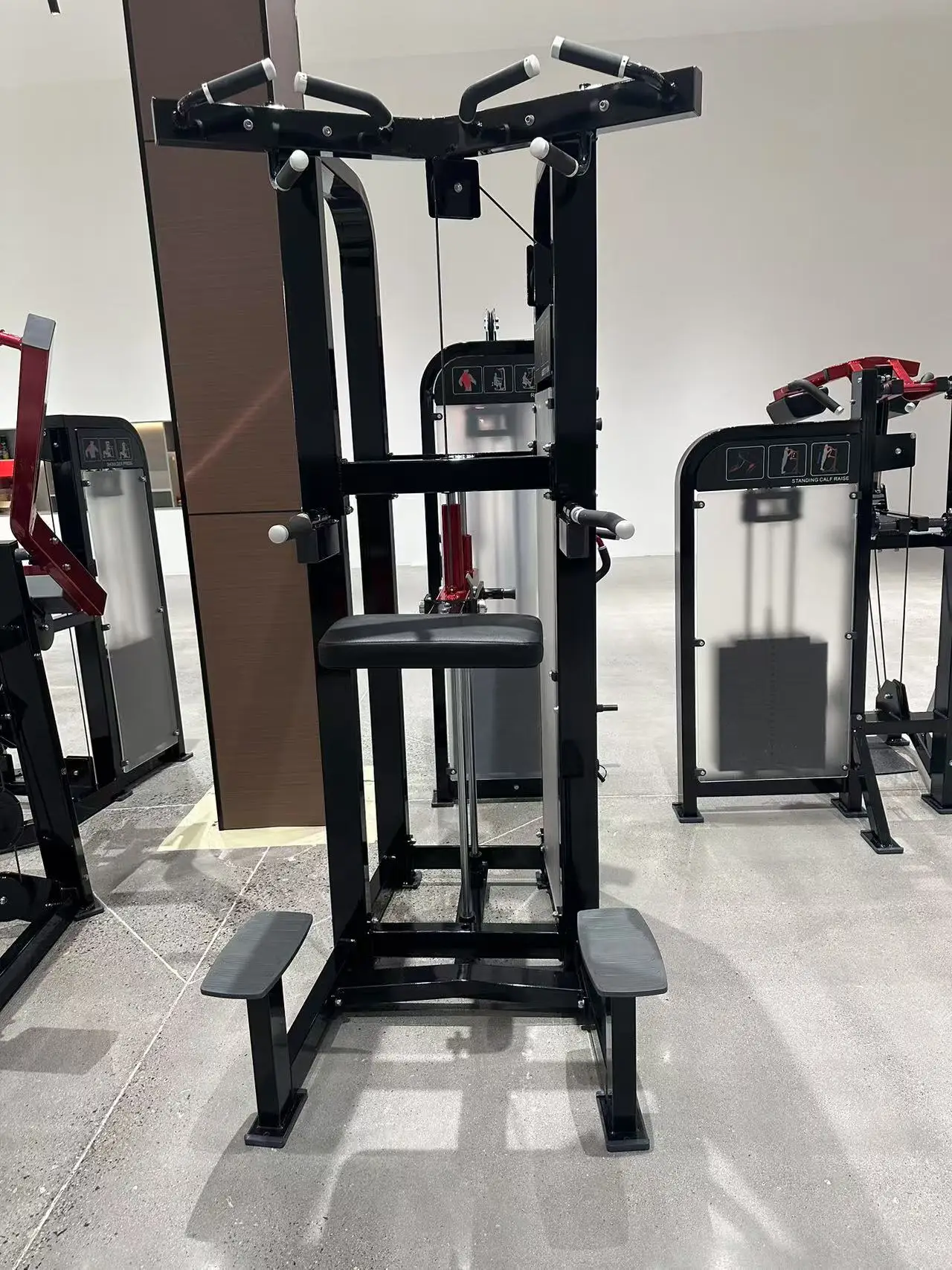 Commercial Use Iso Lateral Gym Equipment - Front Lat Pulldown