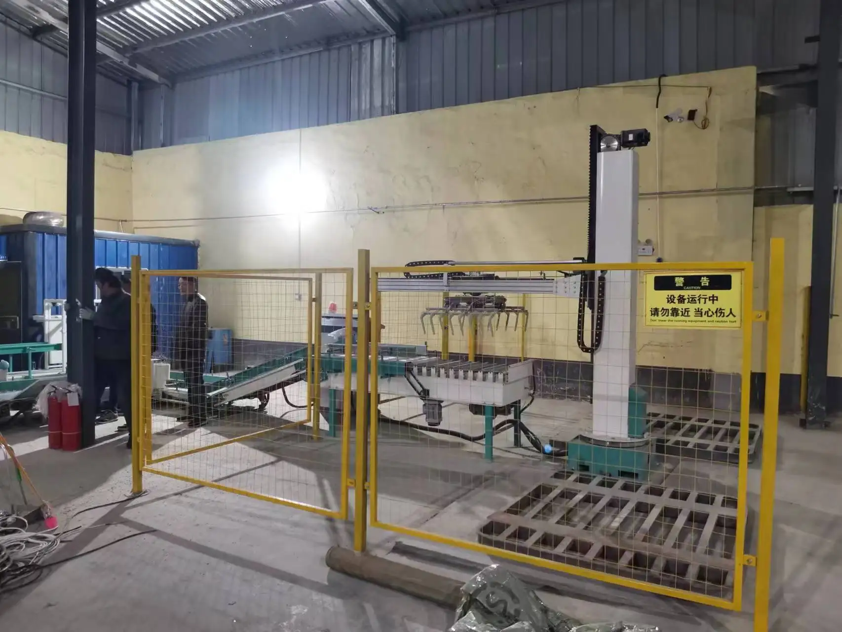 Automatic Pallet Stacking Robot Palletizer Cement Bags Palletizer Machine Payload 50kg Robot Arm ...