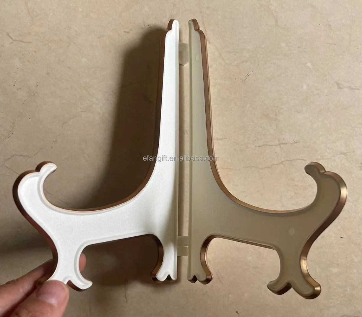 White Color Plate Easel Stand Holders with Gold Rim for Showroom ...
