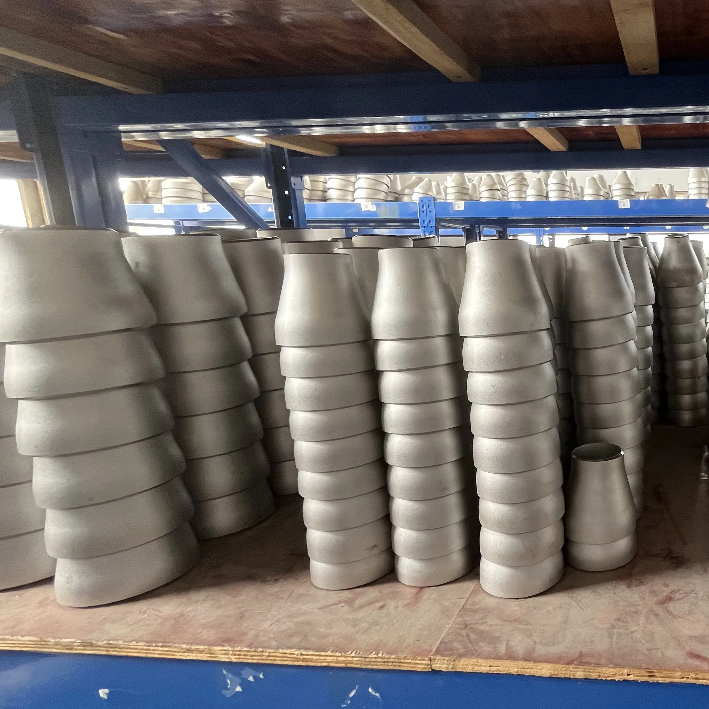 Asme B16.9 Sanitary Steel Eccentric Pipe Fitting Reducer - Buy Sanitary ...