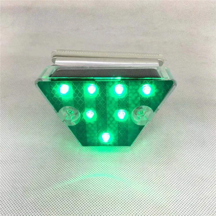 Trapezoidal Delineator - Reflective Solar Road Guardrail Lights
