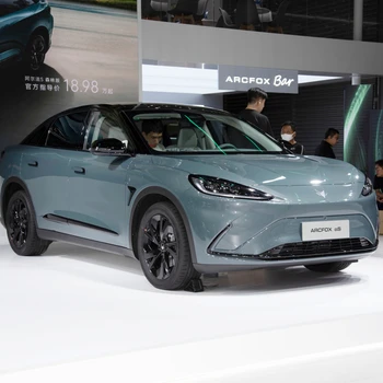 New Energy Electric Vehicle Baic Arcfox Alpha S 735e+ 160kw Ev Car Large Space Hatchback High ...