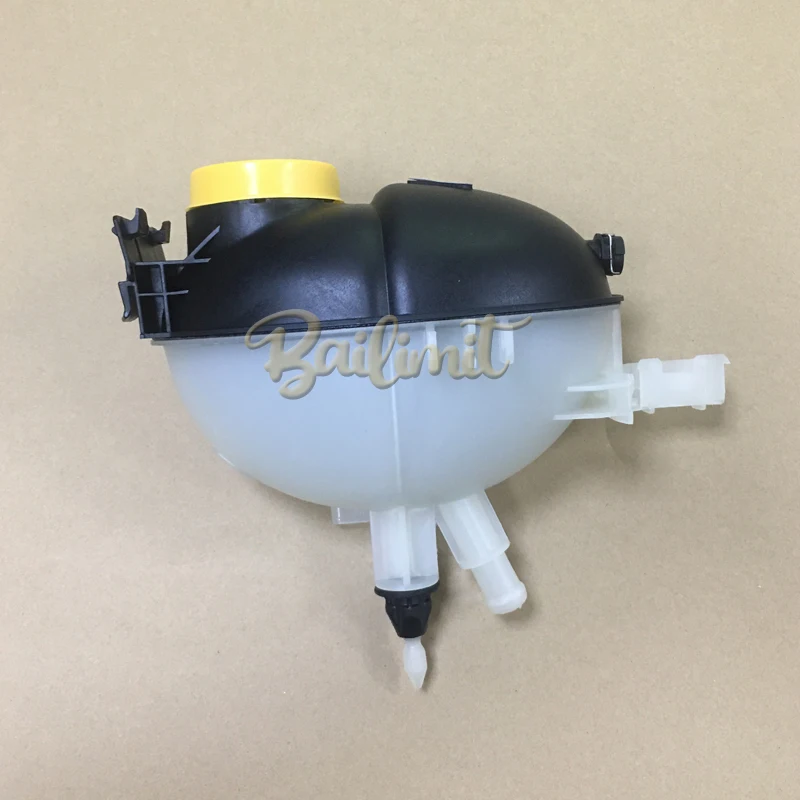 适用于梅赛德斯-奔驰w212 W204 2045000549的发动机散热器冷却液溢流箱oem A2045000549冷却液膨胀水箱 - Buy ...