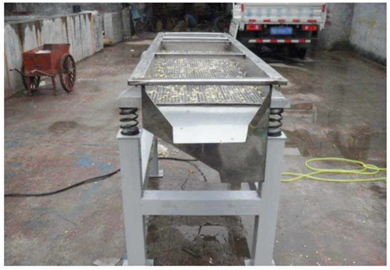 Mung Bean Shelling Machine Bean Sprout Vibratory Peeling Shell Machine ...