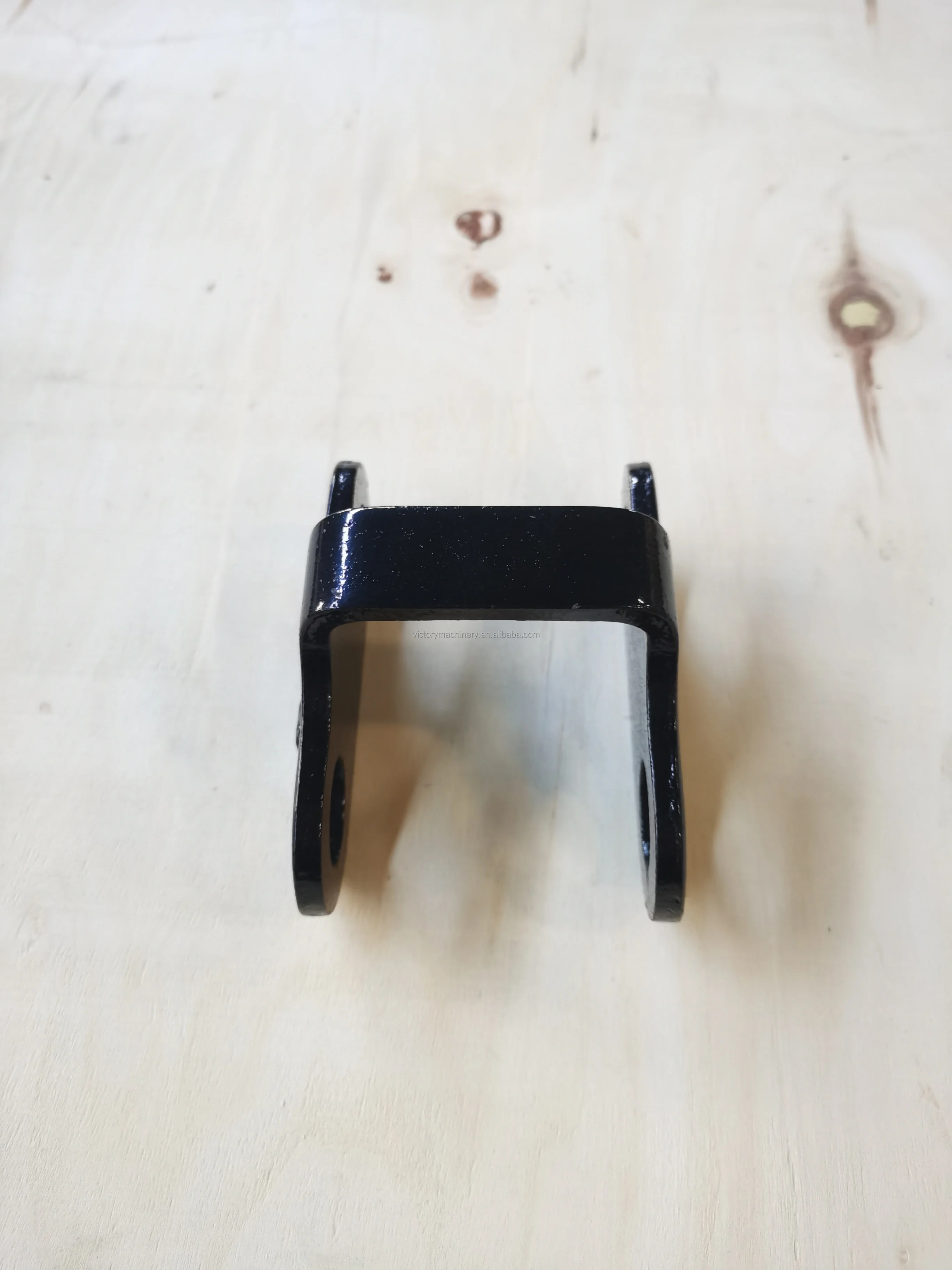 For ISUZU Truck Suspension Spring Hanger Shackle 1511620370 | Durable ...