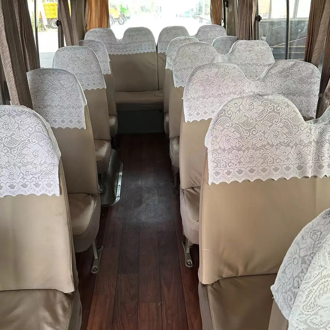 Japan Cheap Second Hand Coach Bus - 23 Seater Coaster
