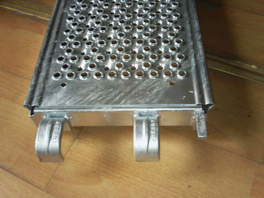 Aluminum Scaffold Planks with Trapdoor Plywood - Stable & Durable