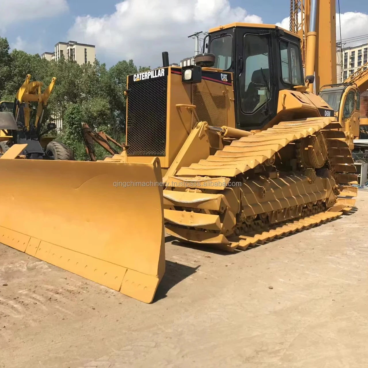 Used bulldozer, Caterpillar D6M,original Japan, Industrial Crawler ...