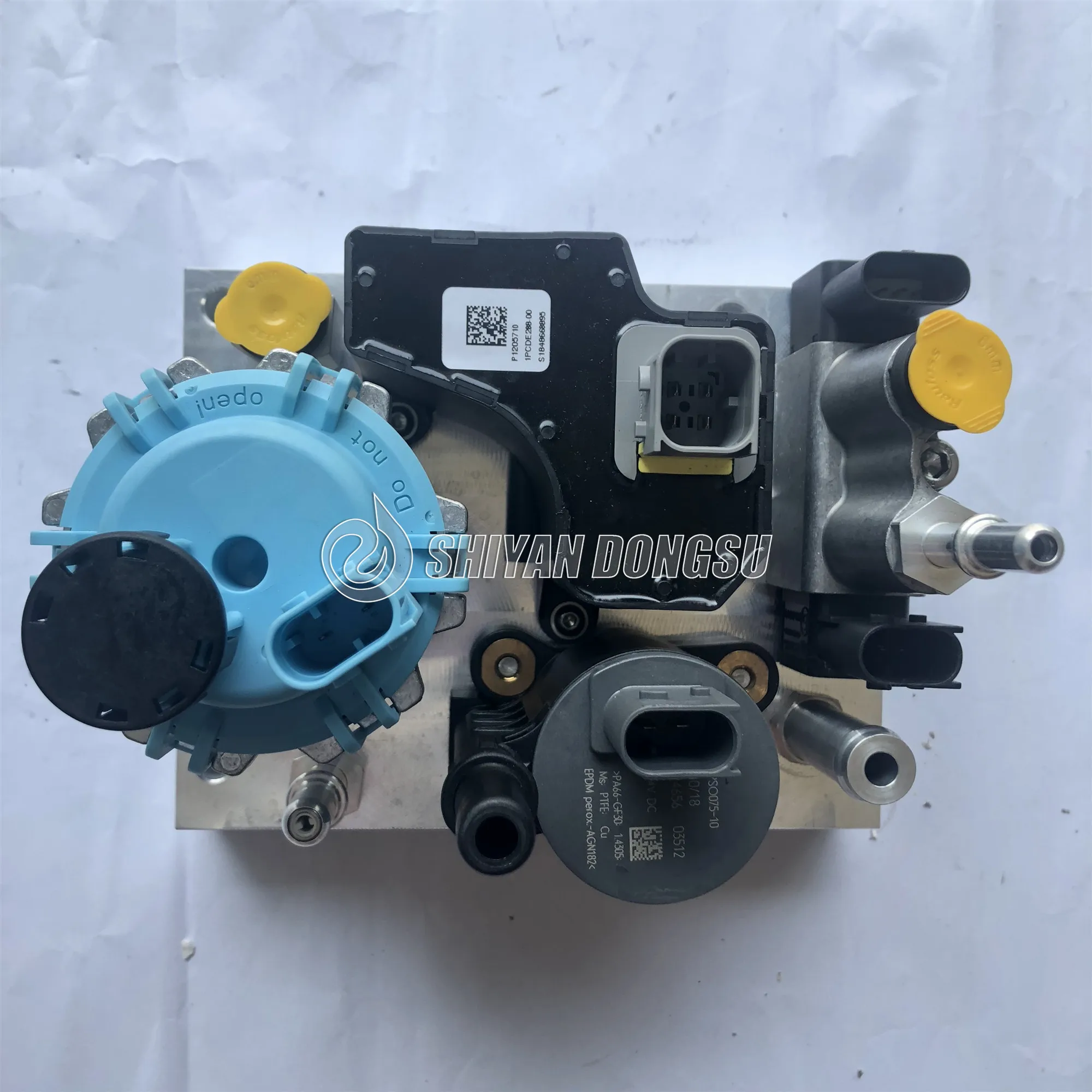 Original 24v Scr Urea Dosing Pump Adblue Urea Pump P1205710 Pde034-09 ...