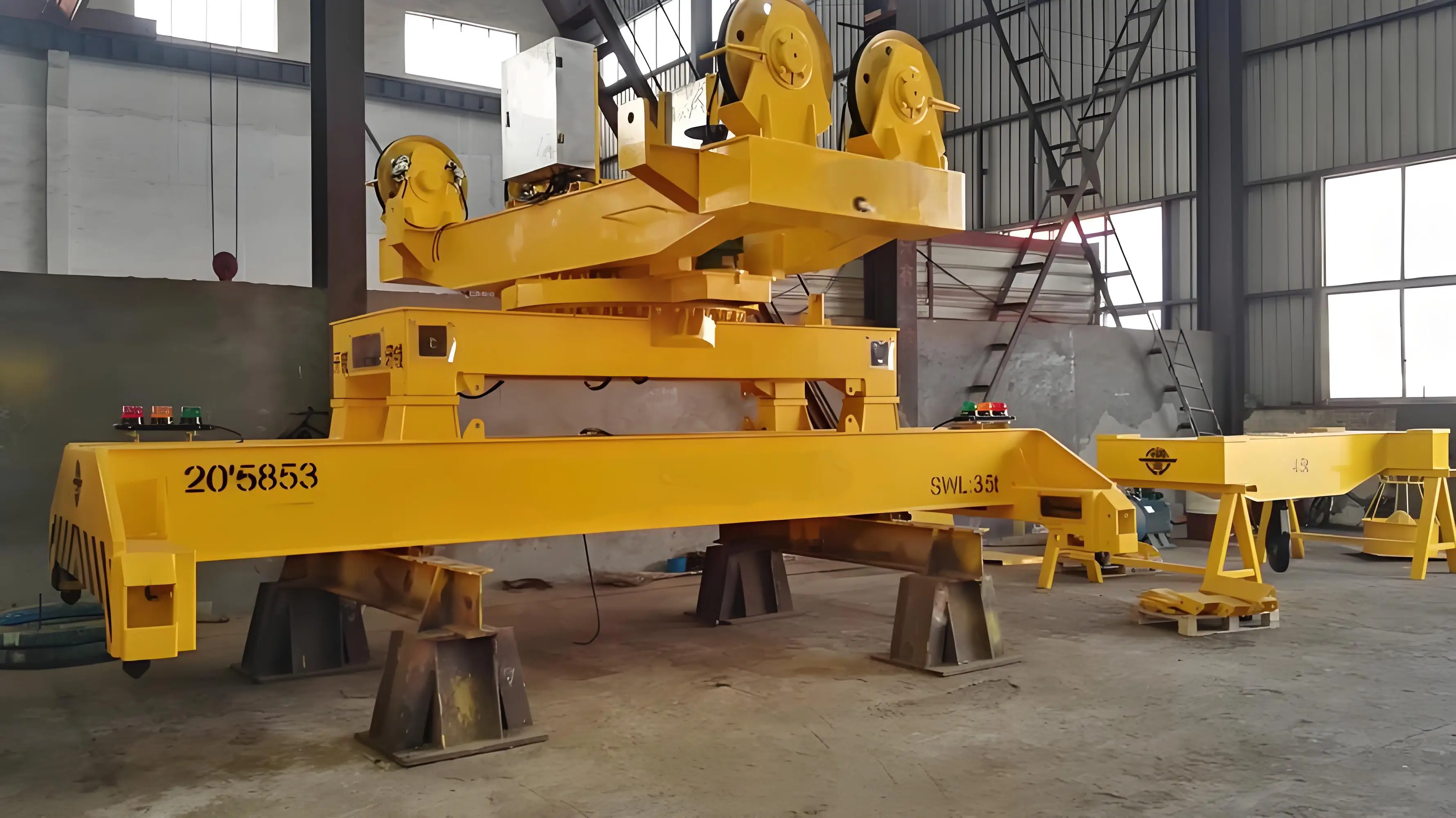 20ft Adjustable Spreader Container Lifting Equipment for Cargo Handling ...