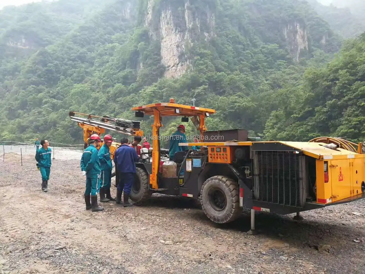 Hydraulic Rock Bolting Rig For The Construction Of Rock Bolt - Buy ...