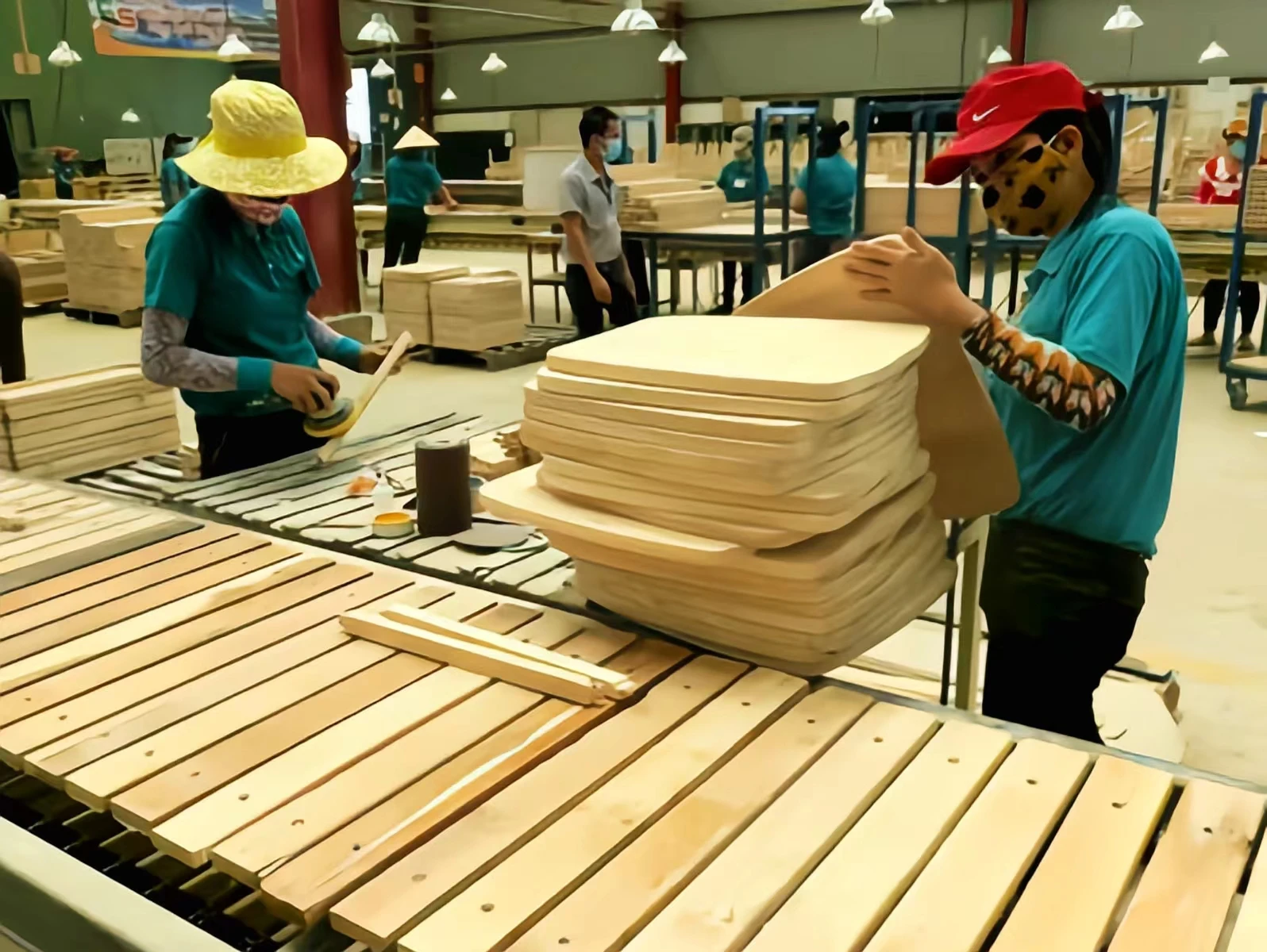 Double Roller Wood Peeling Machine Eucalyptus Pine Tree Peeling ...