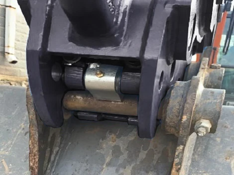 Excavator Double Lock Quick Hitch Quick Release Mini Digger Hydraulic ...