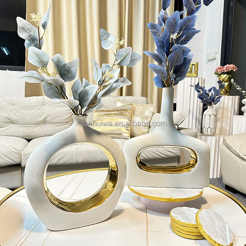Elegant Ceramic Vases - Perfect for Modern Living Rooms