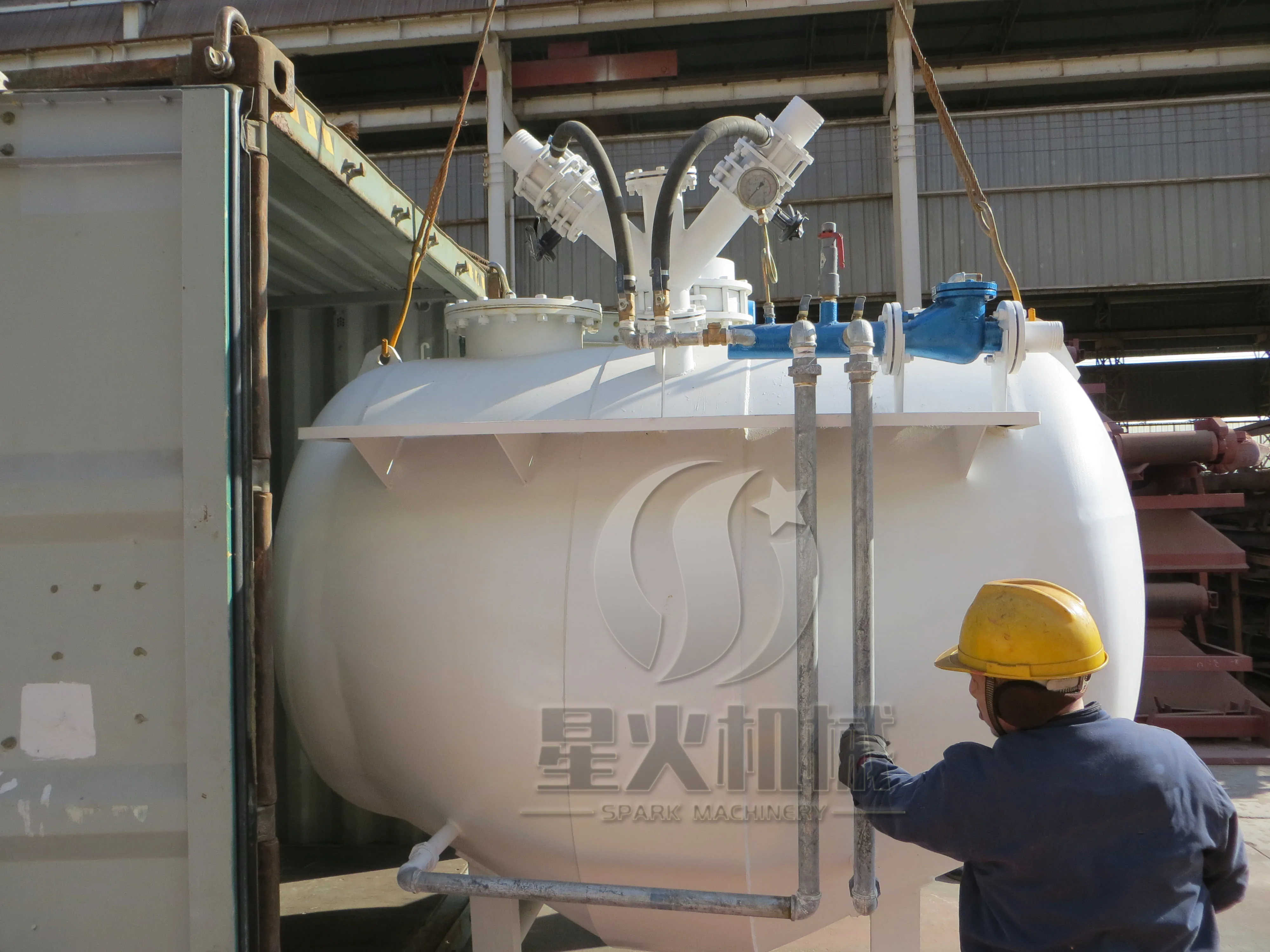 Pneumatic Cement Feeder - Efficient 5M3 Horizontal Loader