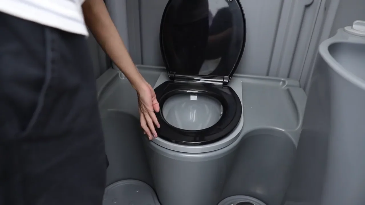 Mobile Portable Portaloo Chemical Portable Toilet - Buy Portable Toilet ...