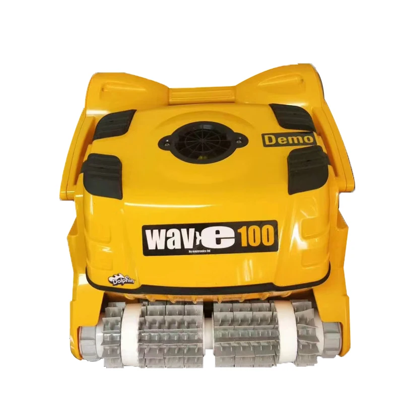 Dolphin M200 PLUS - Efficient Pool Cleaning Solutions